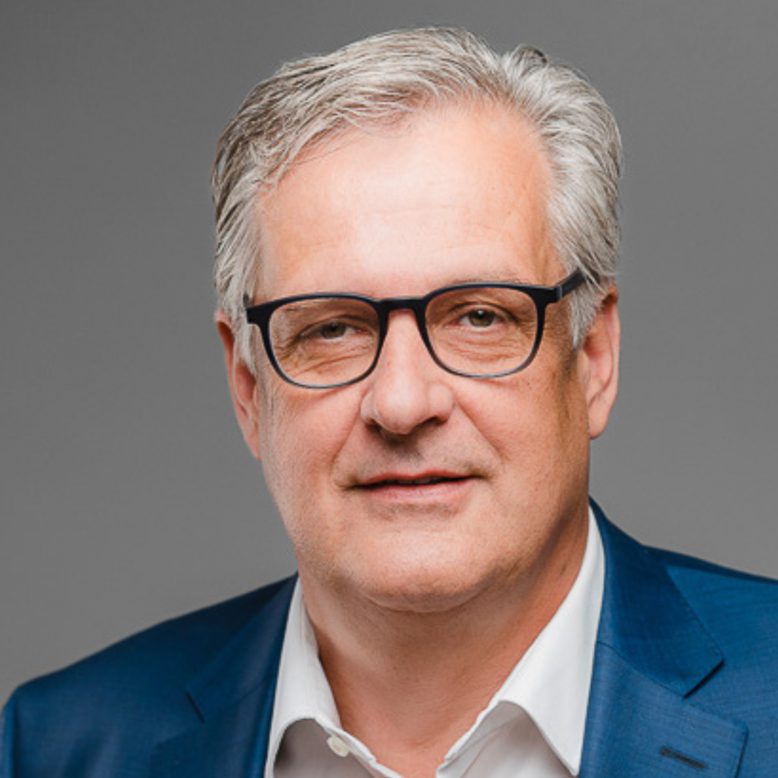 Ihre Ansprechpartner – DIMA