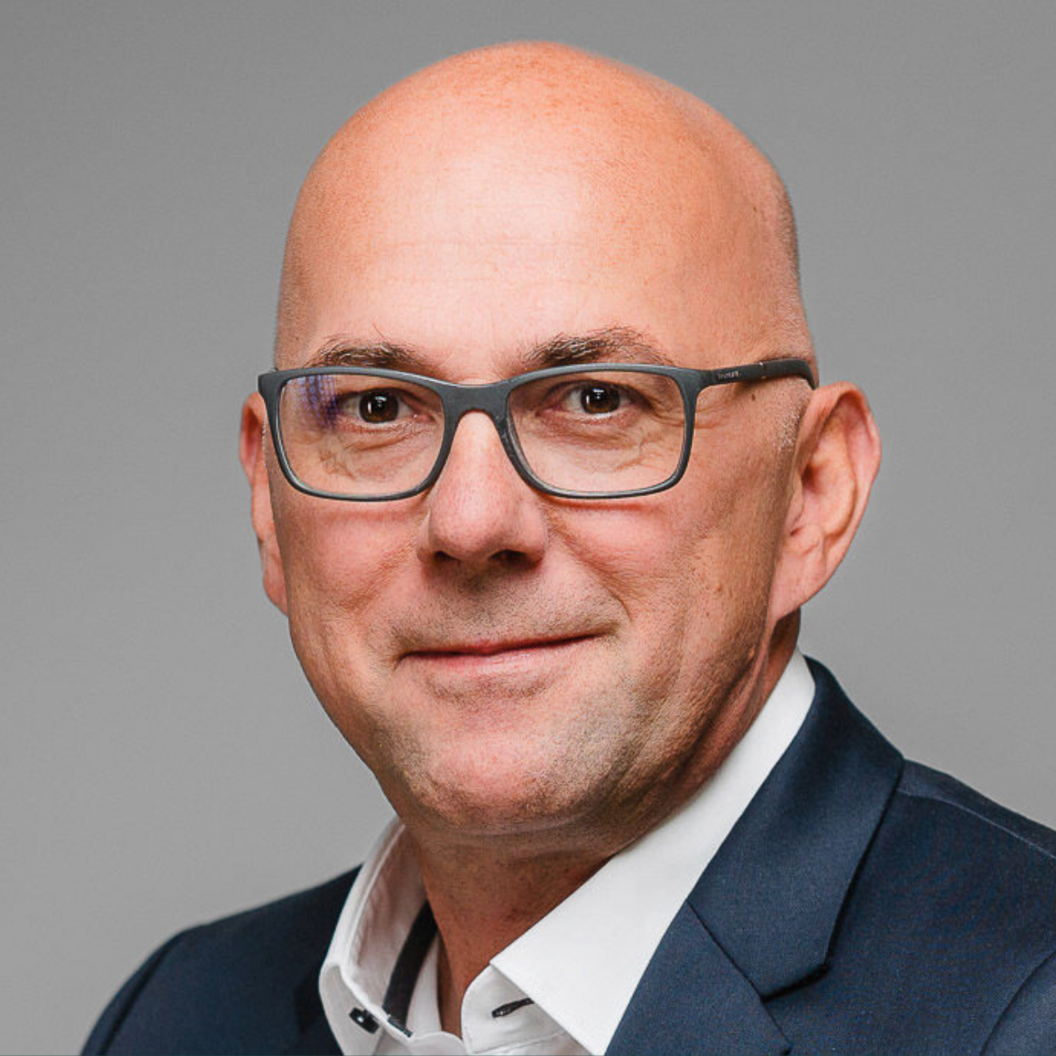 Ihre Ansprechpartner – DIMA